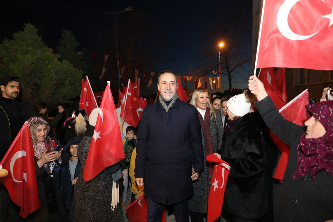BAŞKAN YILMAZ HUZUR PARKI VE SPOR ALANINI AÇTI | silivri.bel.tr