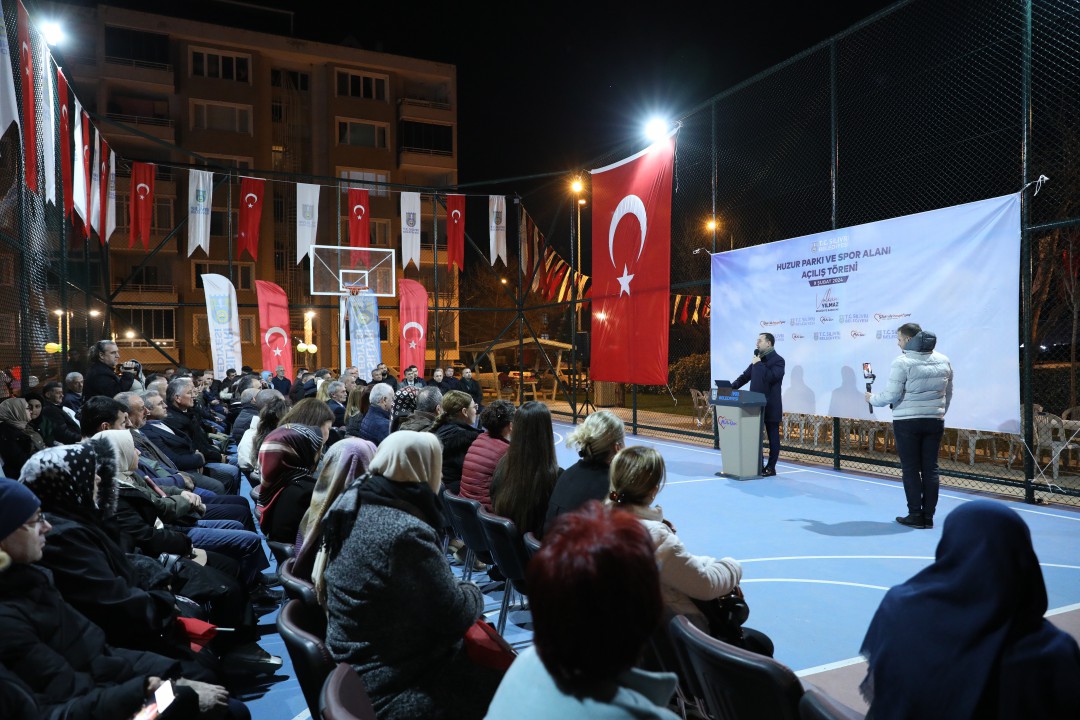 BAŞKAN YILMAZ HUZUR PARKI VE SPOR ALANINI AÇTI | silivri.bel.tr